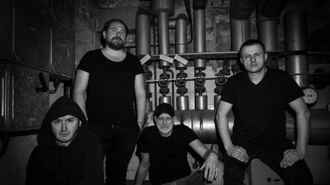 MEAN plays Digger - YouTube