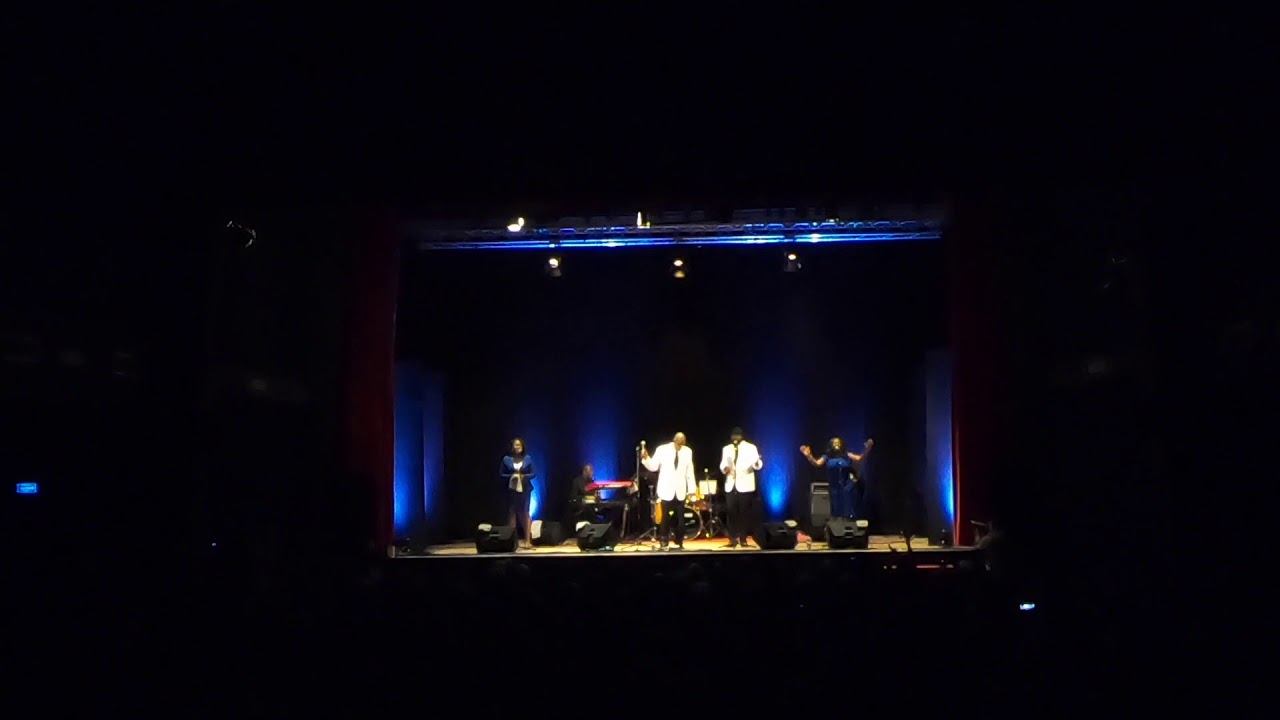 The Tony Washington Singers Live at The Cinema Teatro Ariston Sestri ...