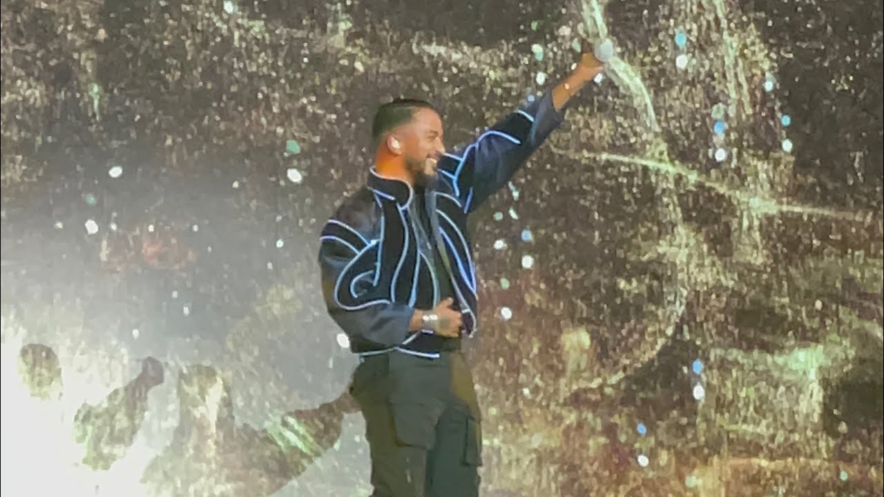 Slimane Viens on s’aime - Live concert Bruxelles - 30-09-‘22 - YouTube