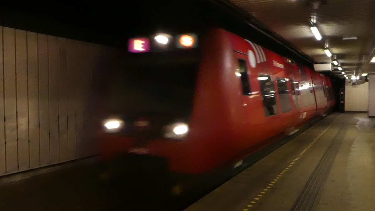 DSB S-tog Linje E Litra SA på Nørreport Station - YouTube