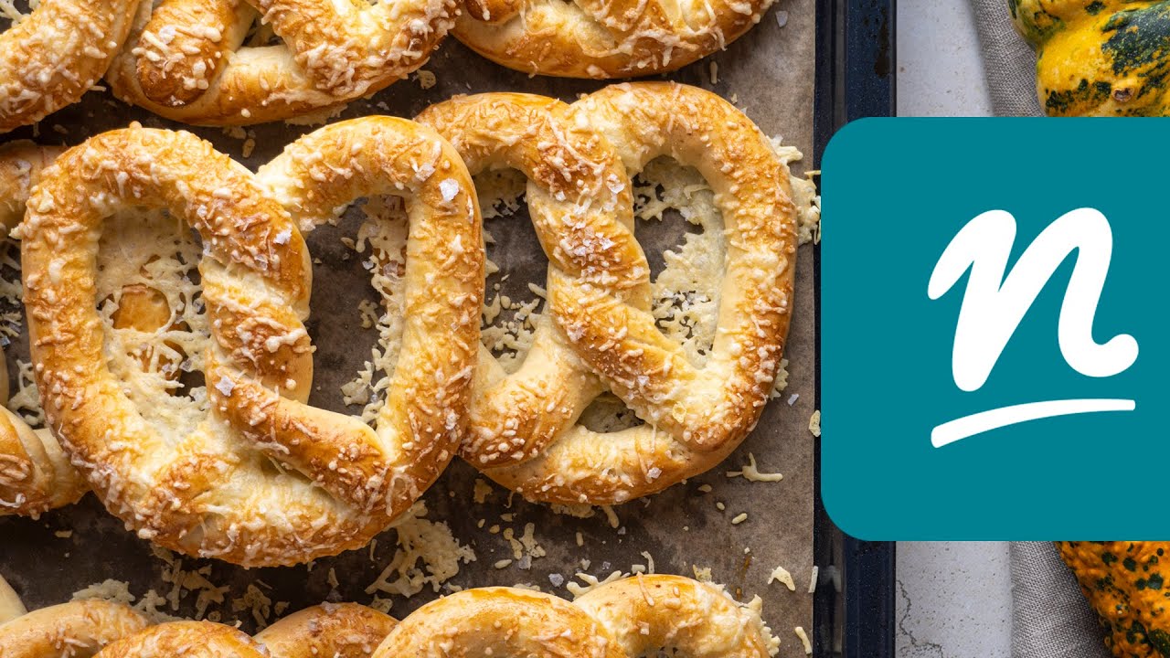 Színházi sajtos perec recept | Nosalty - YouTube