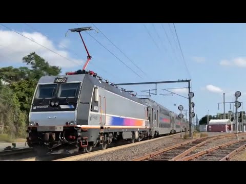 NJ Transit ALP-46A #4652 NJCL Train 7249 Red Bank NJ - YouTube