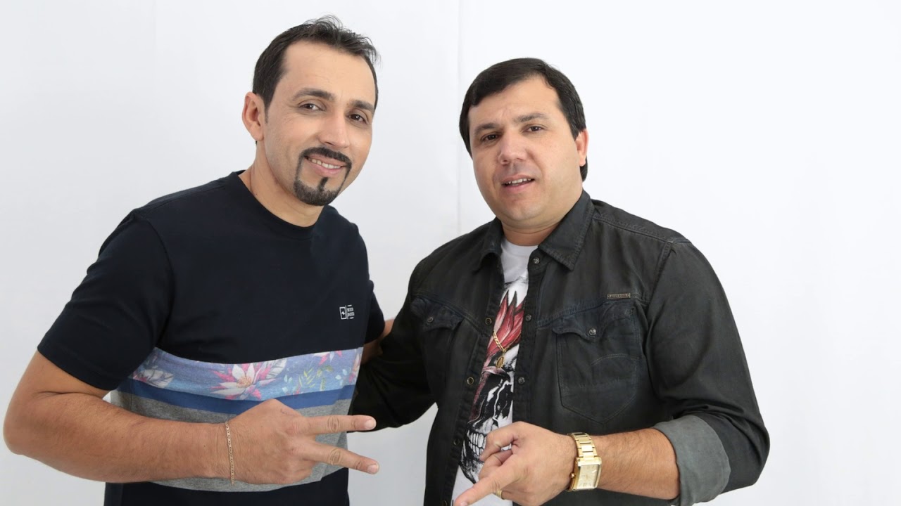 CARLOS MELO & ALEXANDRE -FEITO EU - YouTube