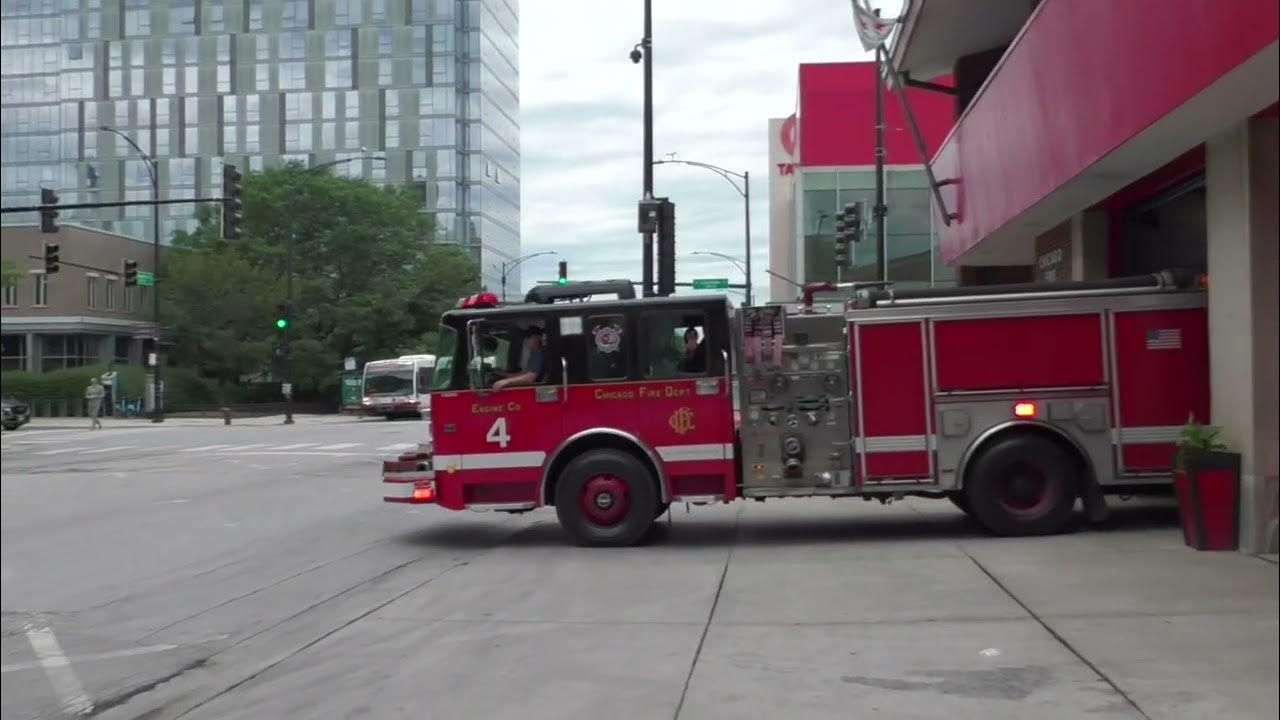 Chicago Fire Department Engine 4 Responding 6/26/24 - YouTube