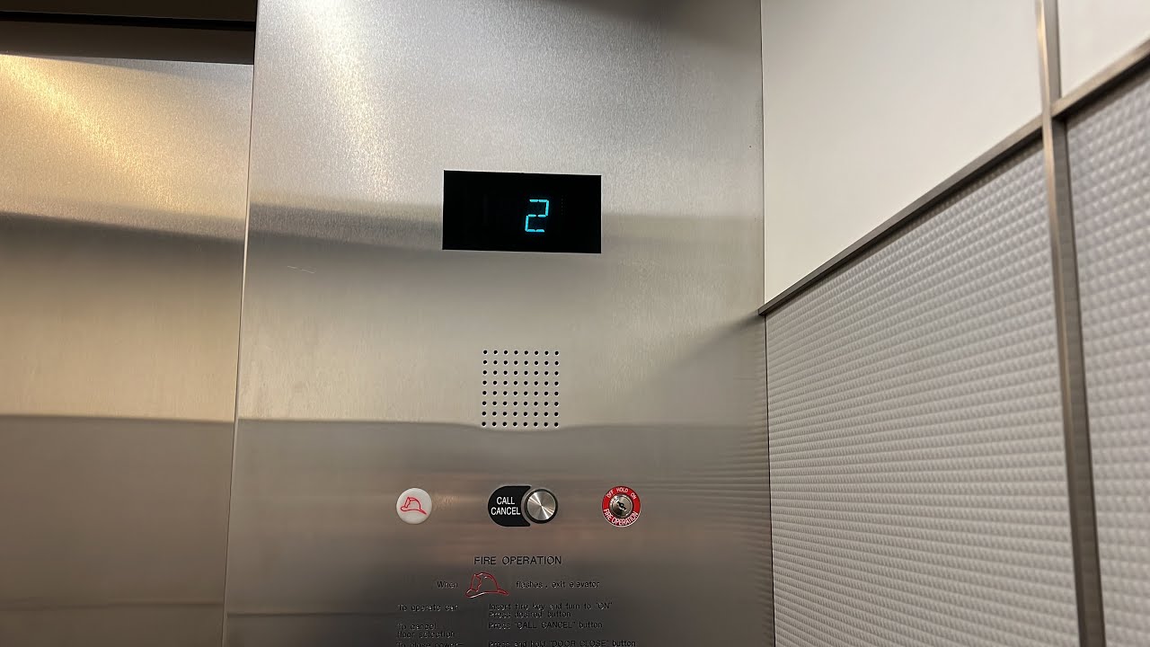 Slapped-on Otis 401 Elevators at Potomac Gateway, Crystal City ...