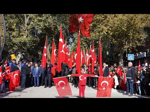 Merzifon 29 Ekim Cumhuriyet Bayramı Kutlamaları. Kortej Yürüyüş Tamamı