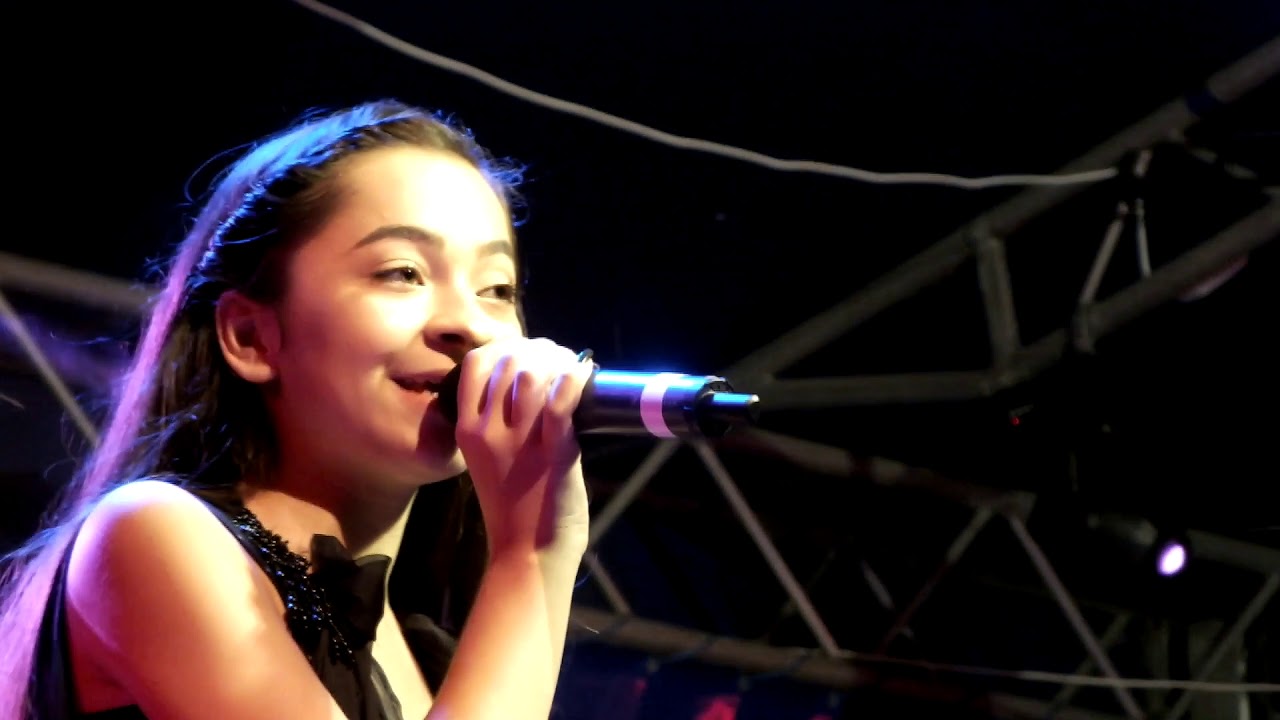 Secvență festival - Alexandra Bianca Petcu - YouTube