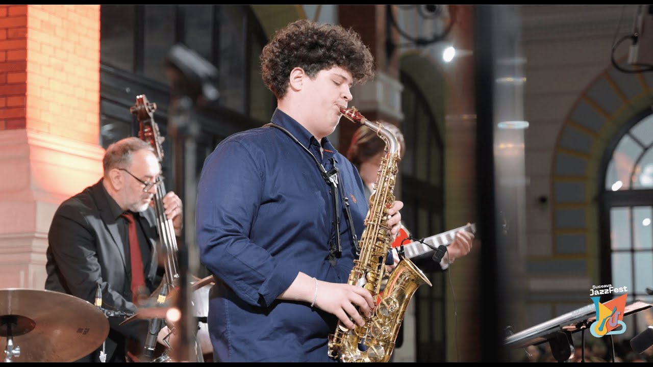 Jazzify - Concert Live de Colinde @ Suceava Jazz Christmas Express 2025 ...