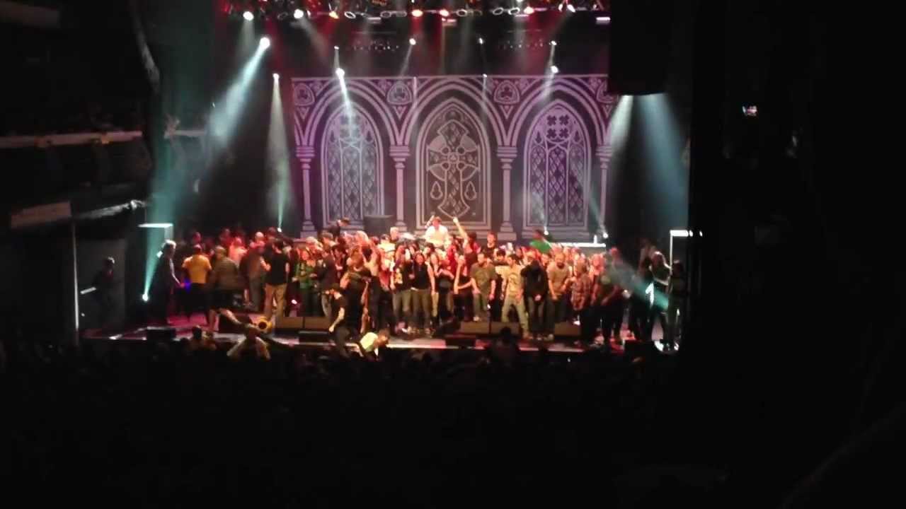 Dropkick Murphys - Onstage Fight - 3/13/13 - YouTube