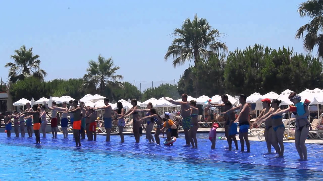 Voyage Belek 2015, club pool dancing - YouTube
