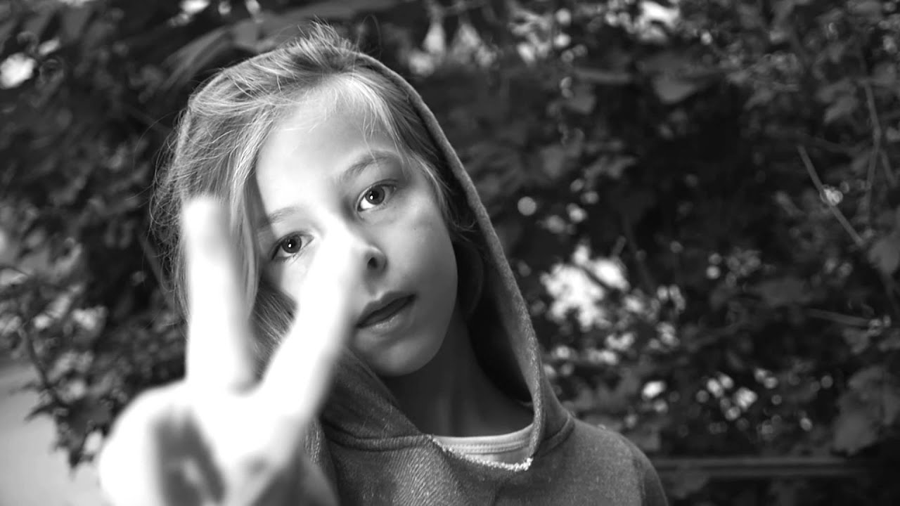 Luca Mele - Pray For Me (Official Music Video) - YouTube