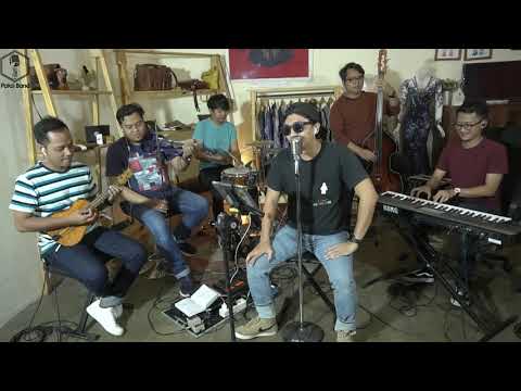 Kapal Keruk - Paksi Band