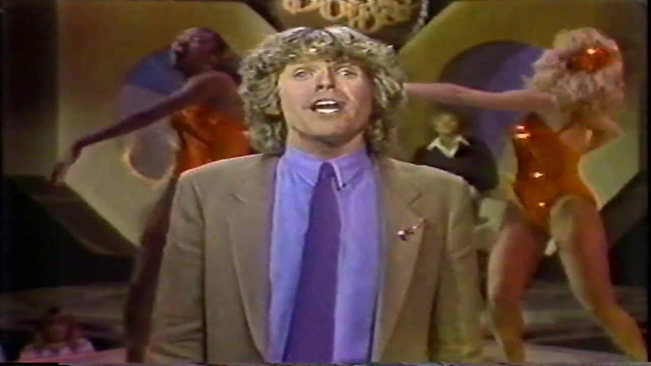 Helene Phillips dancing in Battle Of The Beat - YouTube