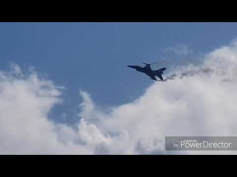 TEKNOFEST 2019--SOLO TÜRK UÇUŞU