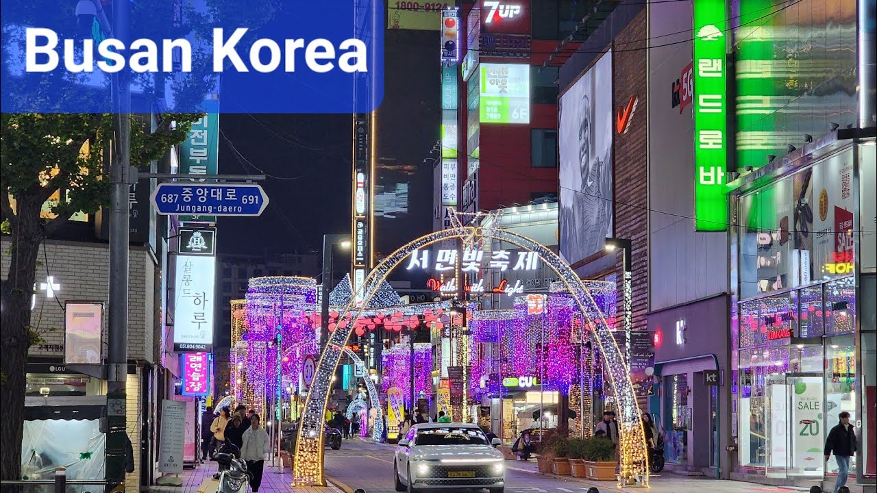 Korea Christmas Lights | Seomyeon Busan Night Walk | Walk with Lights ...