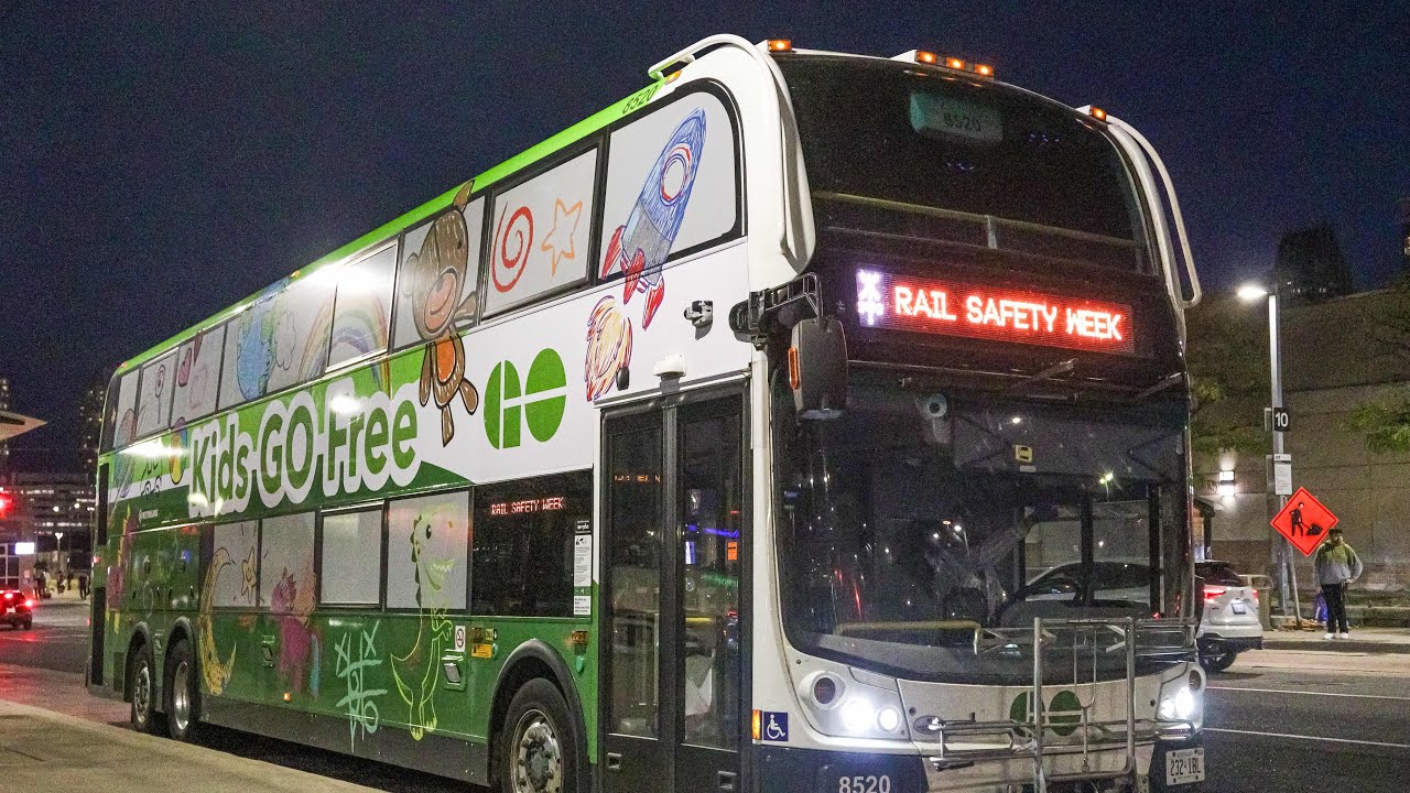 Getting off go transit route 19C - YouTube