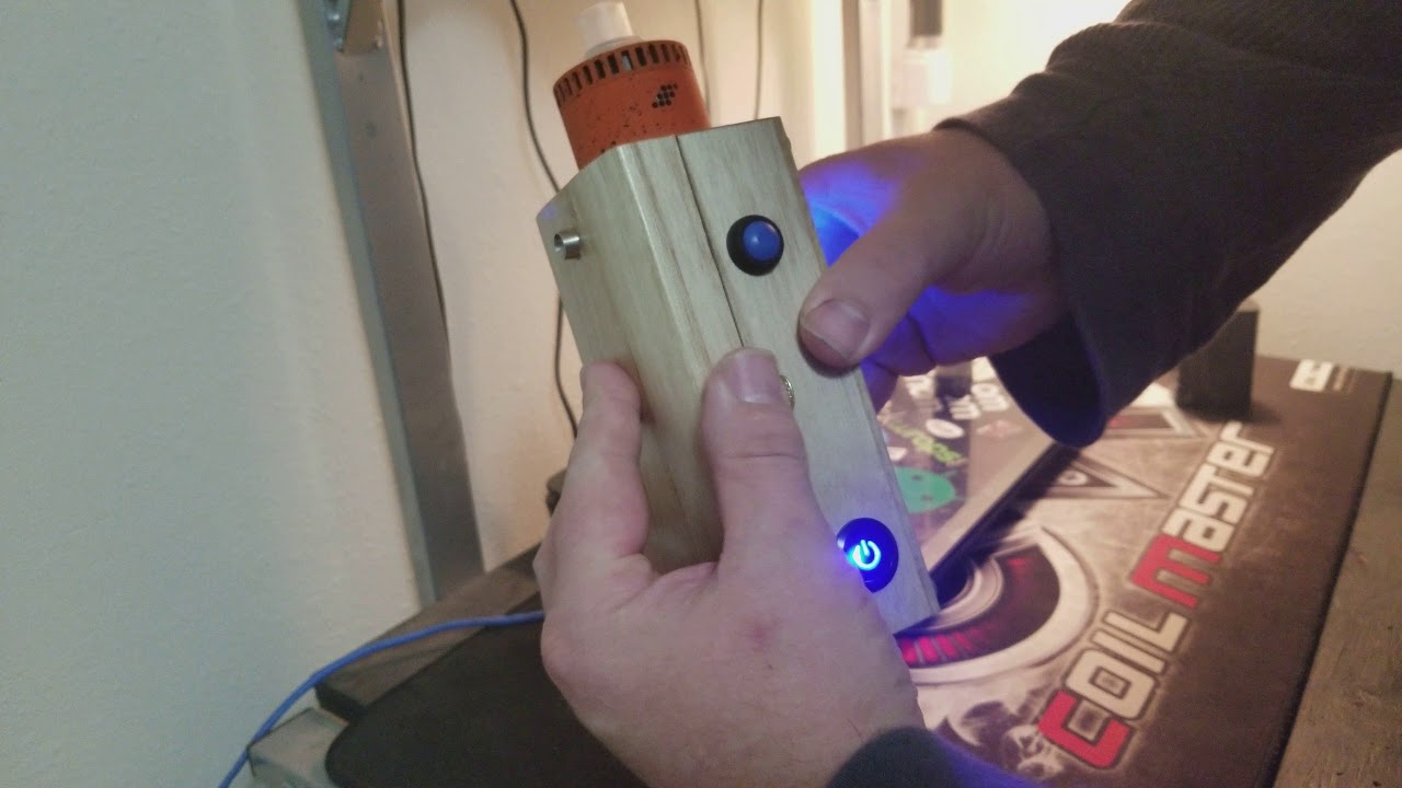 THE BIG BEAST custom made DIY four 18650 box mod - YouTube