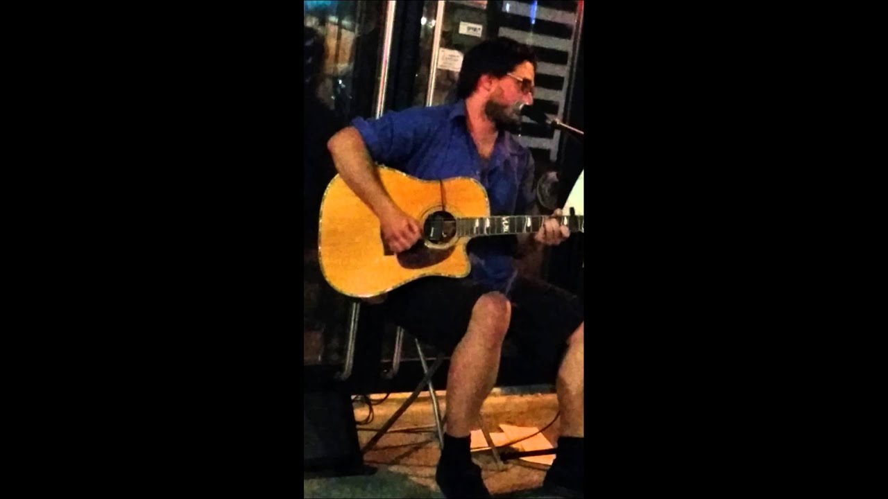 Unknown Singer Incredibly Amazing Voice#1.mp4 - YouTube