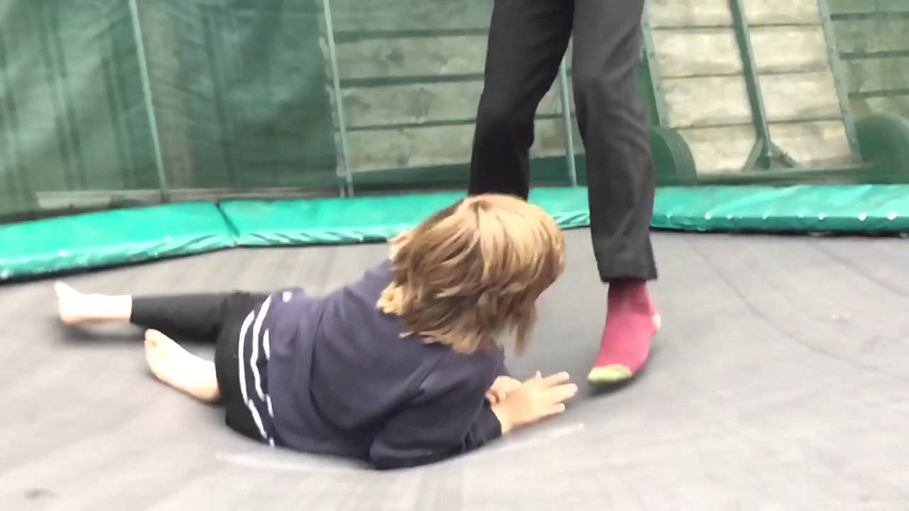 Trampoline Faceplant - YouTube