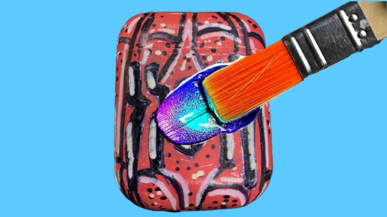 My first Custom AIRPODS!!!! - YouTube
