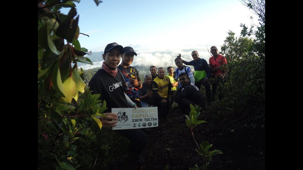 Hiking Trip Gunung Papulut | 13 Oktober 2019 - YouTube