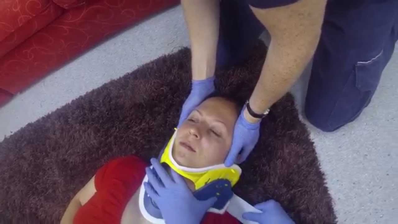 Cervical Spine Immobilisation - YouTube