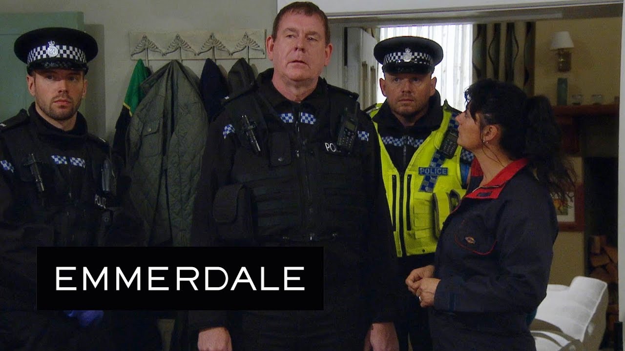 Emmerdale - The Police Know Cain Is Harbouring Stolen Car Parts and ...