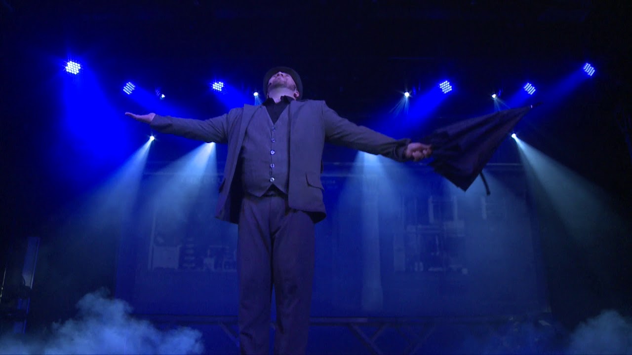 SINGING IN THE RAIN E MARY POPPINS - YouTube