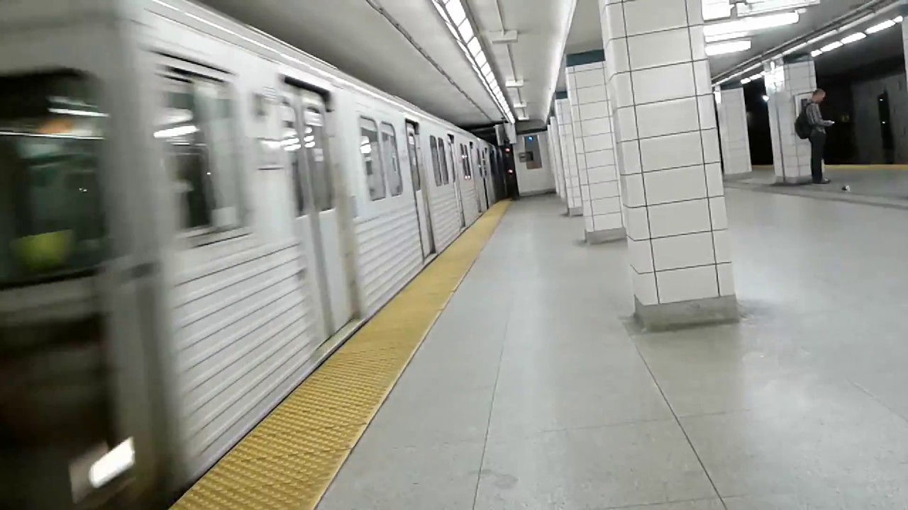 TTC T1 5052(note the TR chime and side destination signs) - YouTube