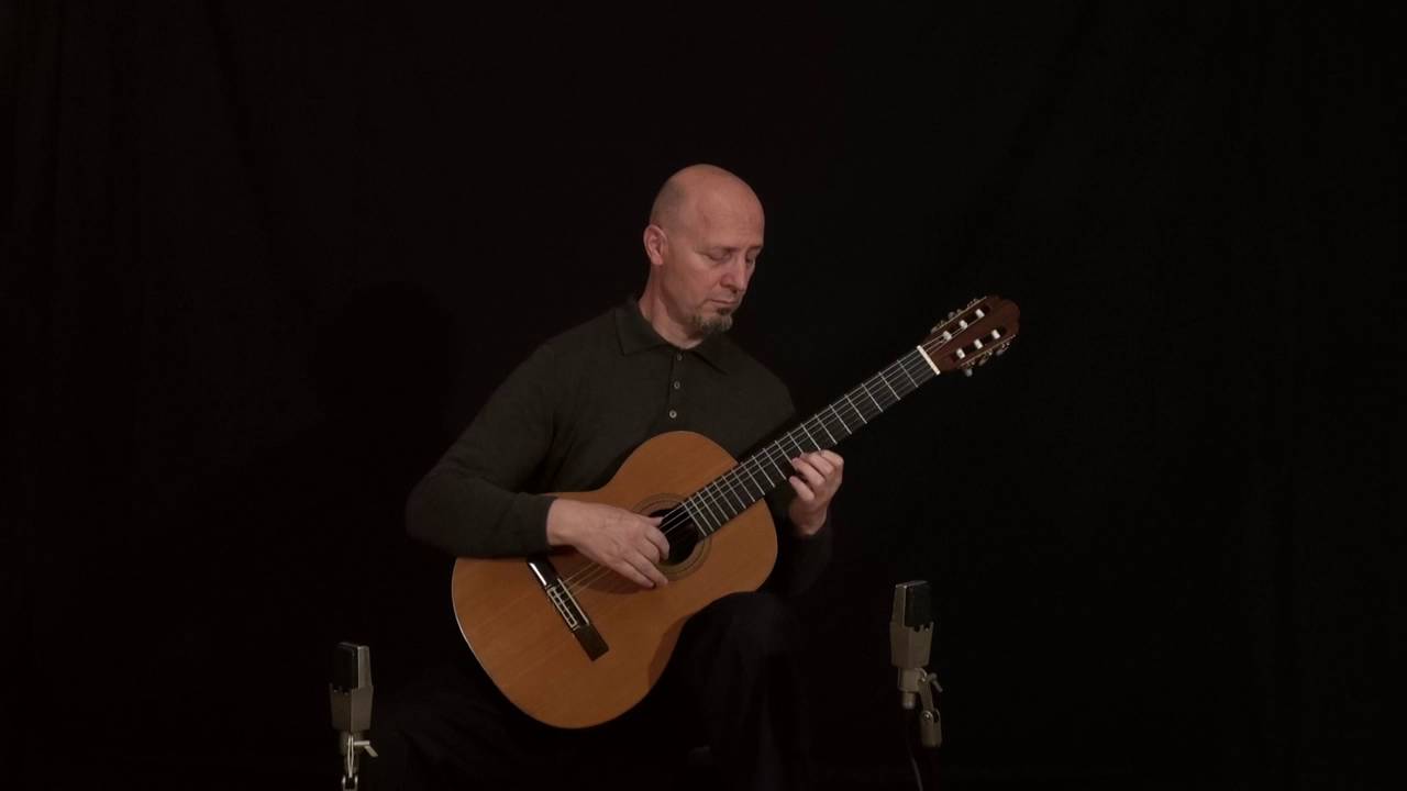 Nicholas Petrou - Bagatelle No. 1 - William Walton - YouTube