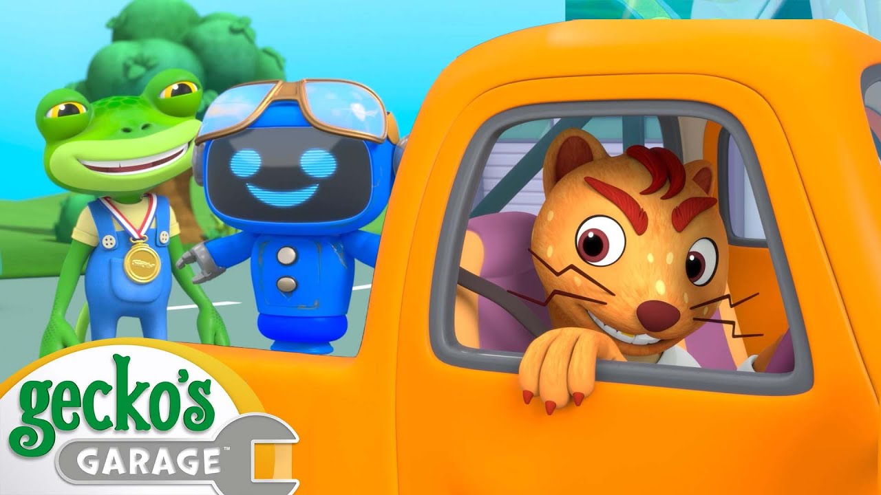Gecko Races Weasel to the Finish Line | Gecko's Garage | Cartoon Trucks ...