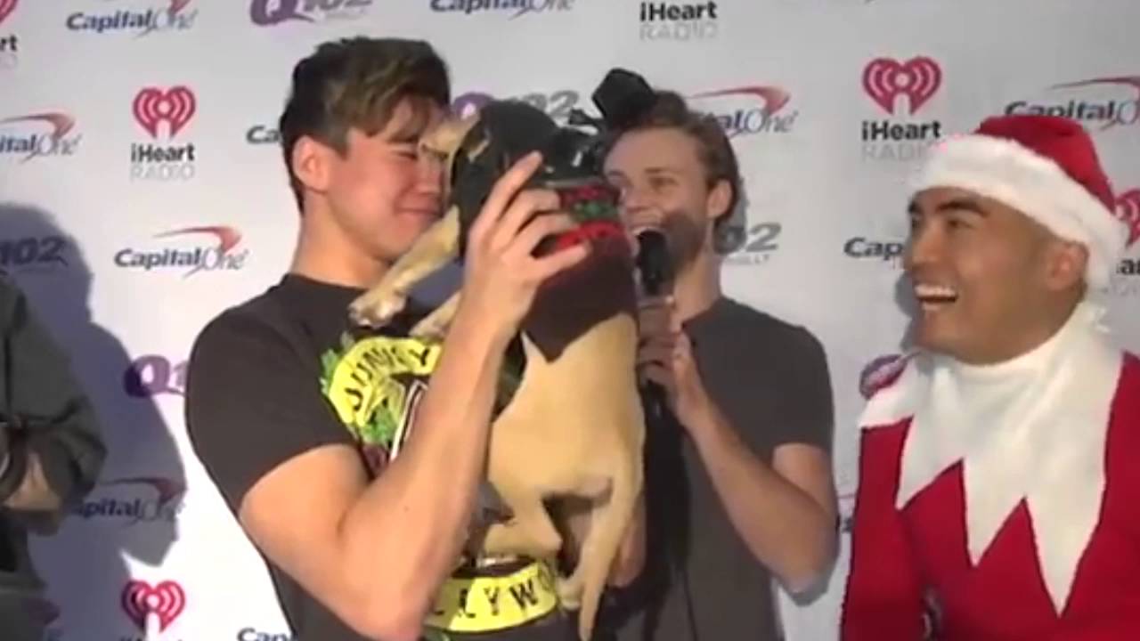 Calum Hood - Kids - YouTube