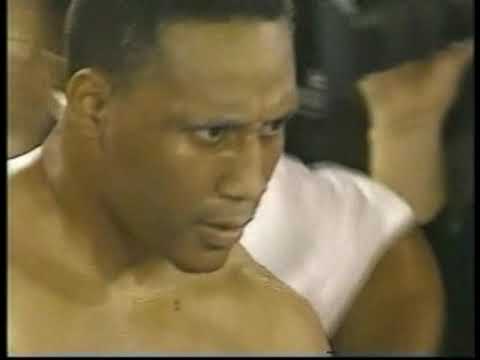 David Tua vs Danell Nicholson 23/03/2011 - YouTube