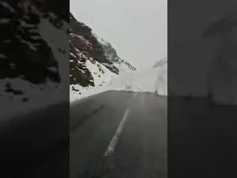 Van'da Çığ Felaketi Vatandaş Çığdan Kaçıyor ! Canlı Canlı Çığın Büyümesi ve Yaşanan O Korku
