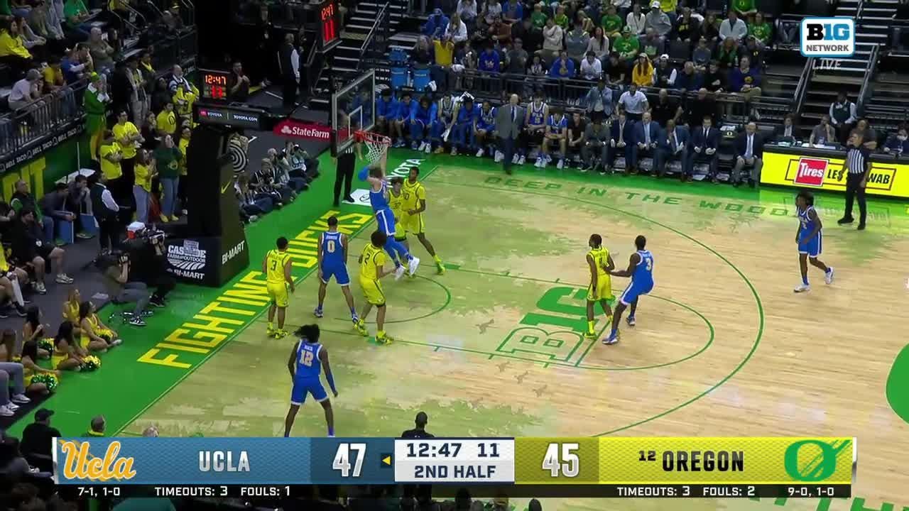 Tyler Bilodeau THROWS IT DOWN at Oregon | UCLA Basketball - YouTube