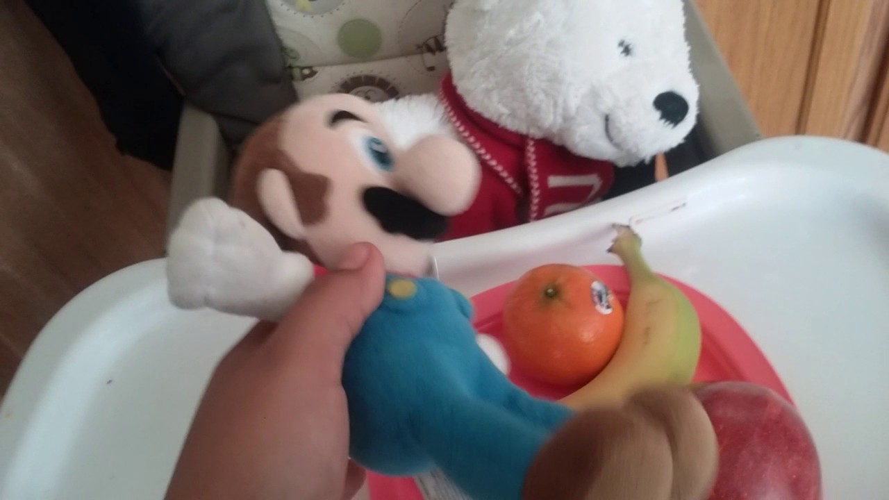 Mario Plush Movie:Mario lost his hat - YouTube