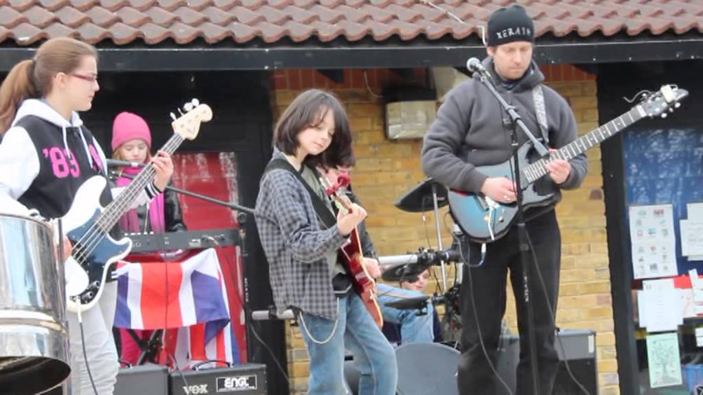 Big Local Sw11 Sacred Heart Fun Day dvd - YouTube