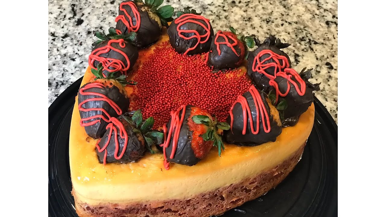 Red velvet flan cake with chocolate strawberries - YouTube