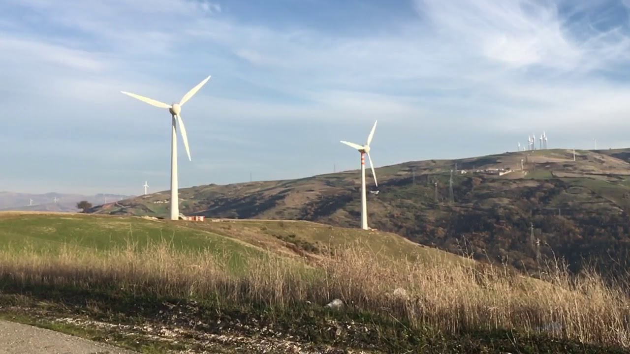Wind energy eolic slow perpetual motion 1 - YouTube