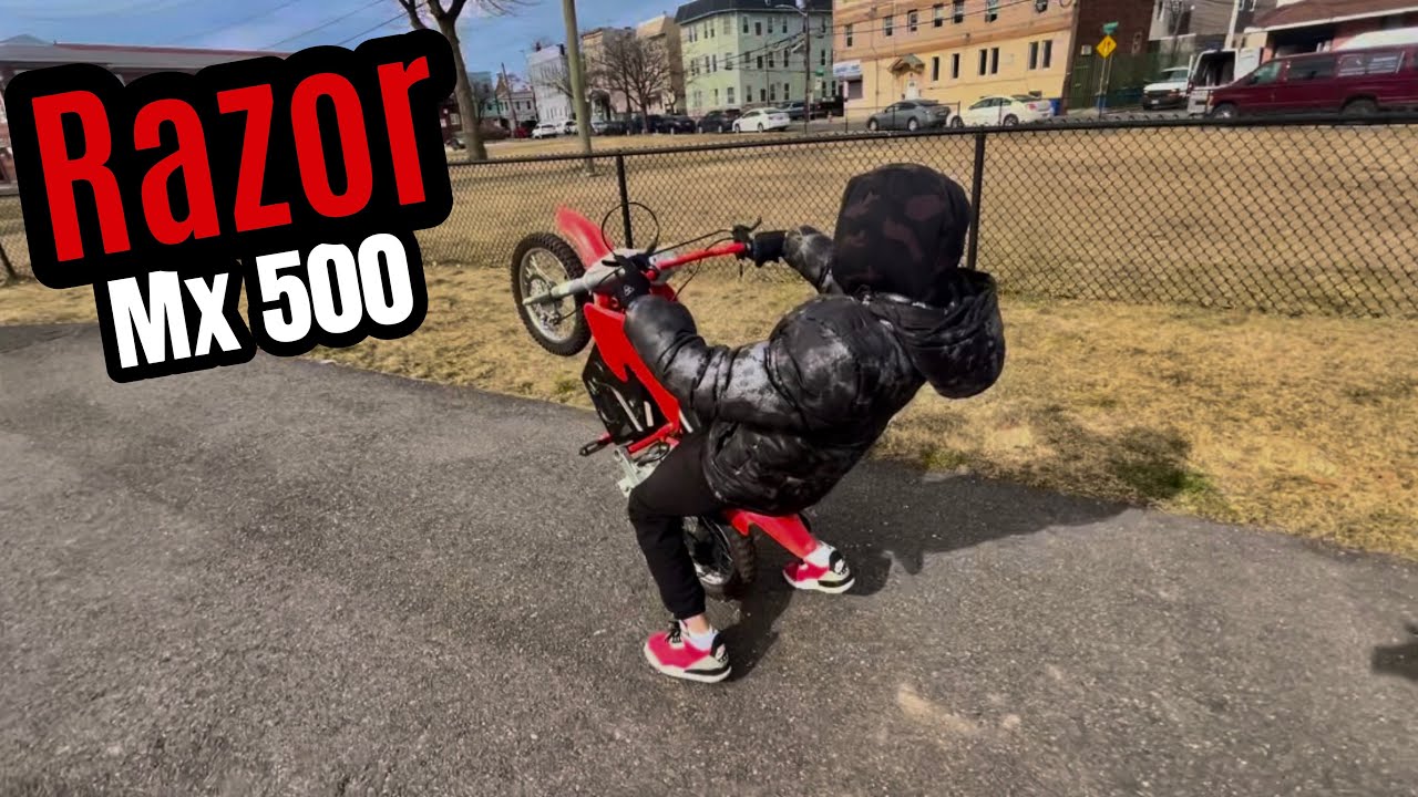 RAZOR MX 500 FUN WHEELIES WITH THE KIDS | START EM YOUNG #bikelife # ...