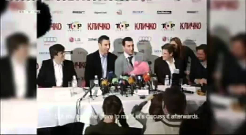 Kissing reporter Vitalii Sediuk - interview RTL - YouTube