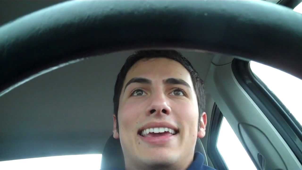 Goofy guy 90's Dance Music - YouTube