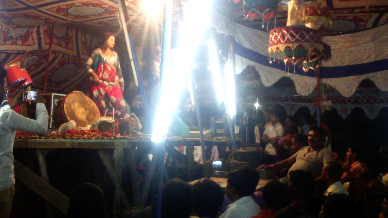 Bhojpuri randi ka nach - YouTube