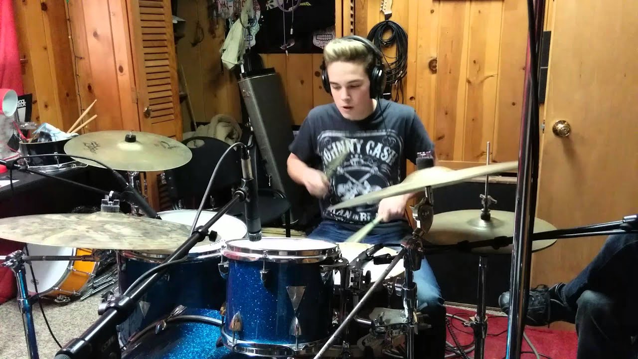 playing the drums Ricardo Hurtado - YouTube