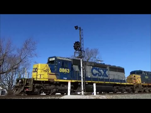 CSX 8863 YN2 SD40-2 leads J783 Wapakoneta Ohio - YouTube