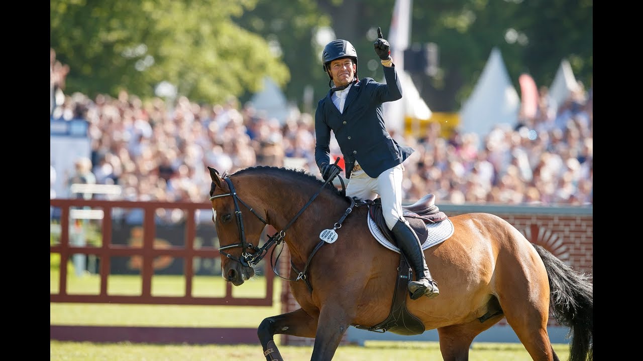 Pato Muente | Zera 23 | Deutsches Spring-Derby Hamburg 2017 - YouTube