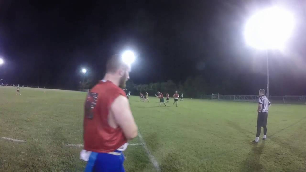 Big ol' TDs- UNF Intramural flag football 9/15/2016 - YouTube