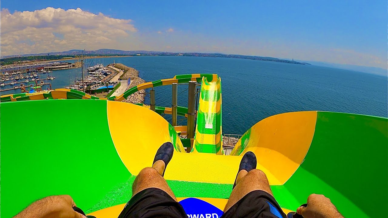 Master Blaster Water Slide at Marina Aquapark Istanbul - YouTube