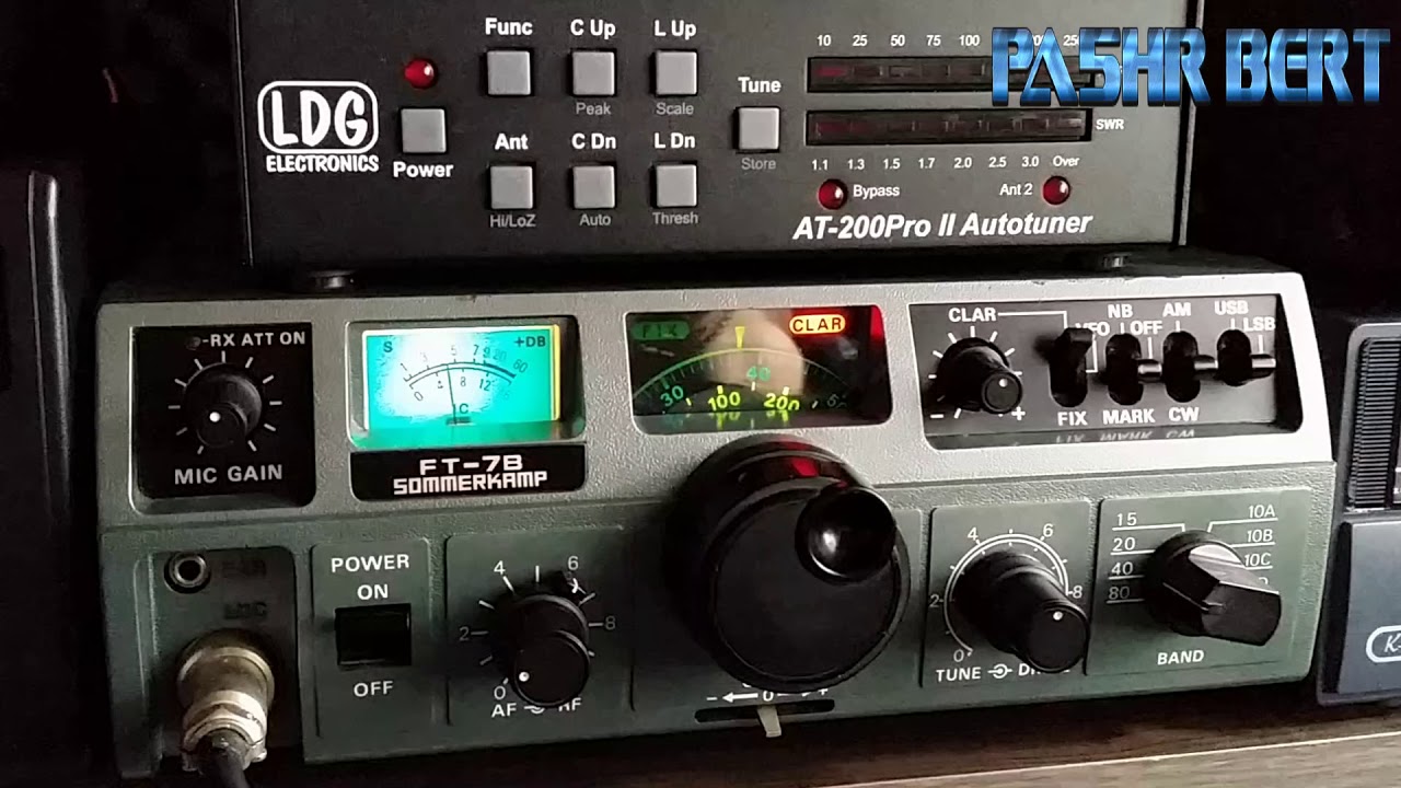 Unboxing and Testing FT7B YAESU - YouTube