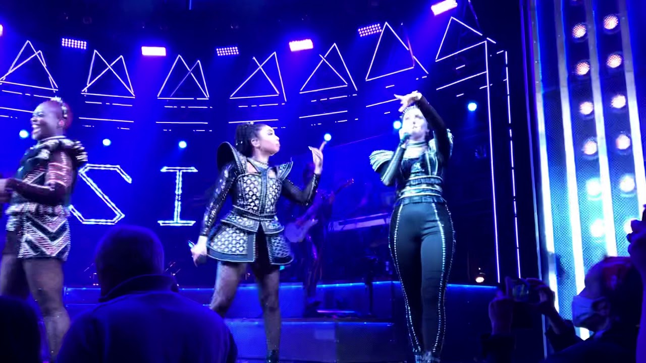 MEGASIX 13/12/20 Zara Howard. Collette Parr - YouTube